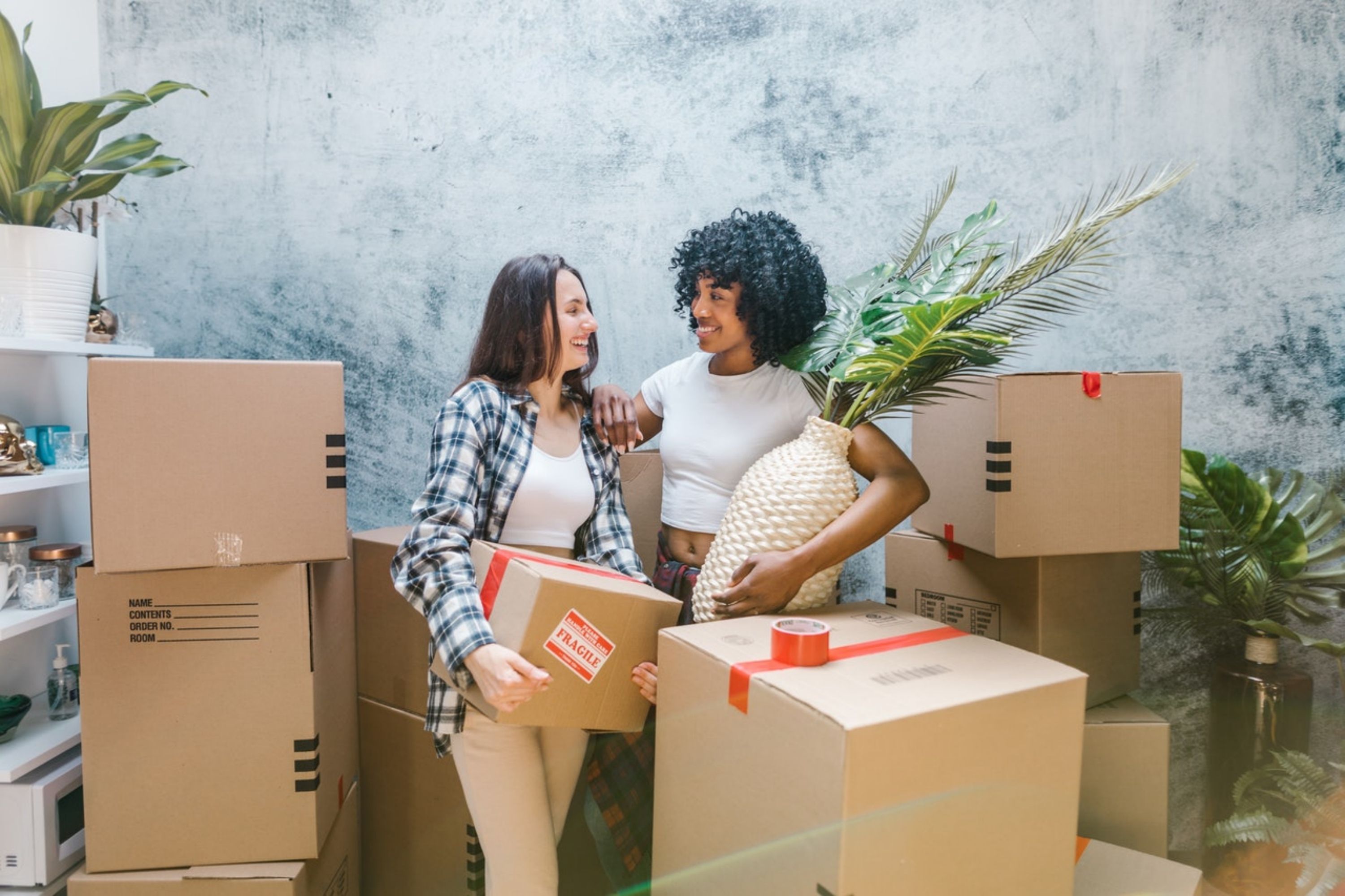 Important Questions You Should Ask Your Future Roommate | iROOMit Blog