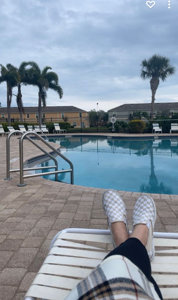 Caitlin Bailey on iROOMit