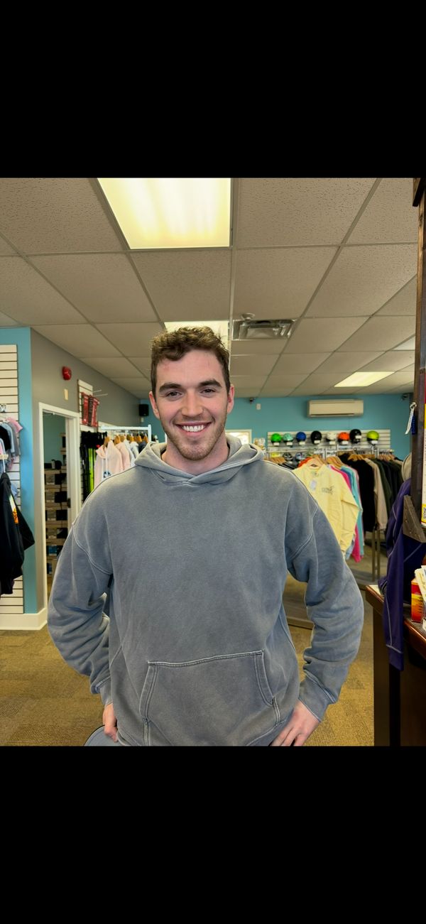 Brandon Maclean Needs an Apartment, $1,000/mo Max on iROOMit