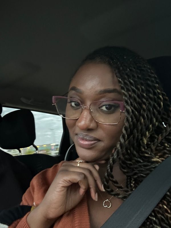 Jennifer ledaga Needs a Condo, $1,200/mo Max on iROOMit