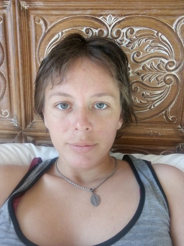 Jennifer Hampton Needs a House, $900/mo Max on iROOMit