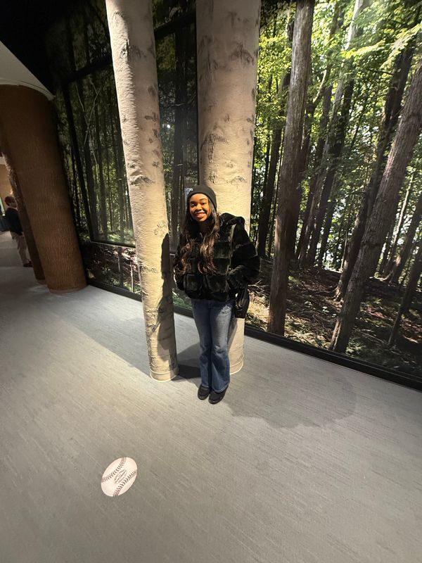 Elysse Cooley Needs a House, $1,000/mo Max on iROOMit