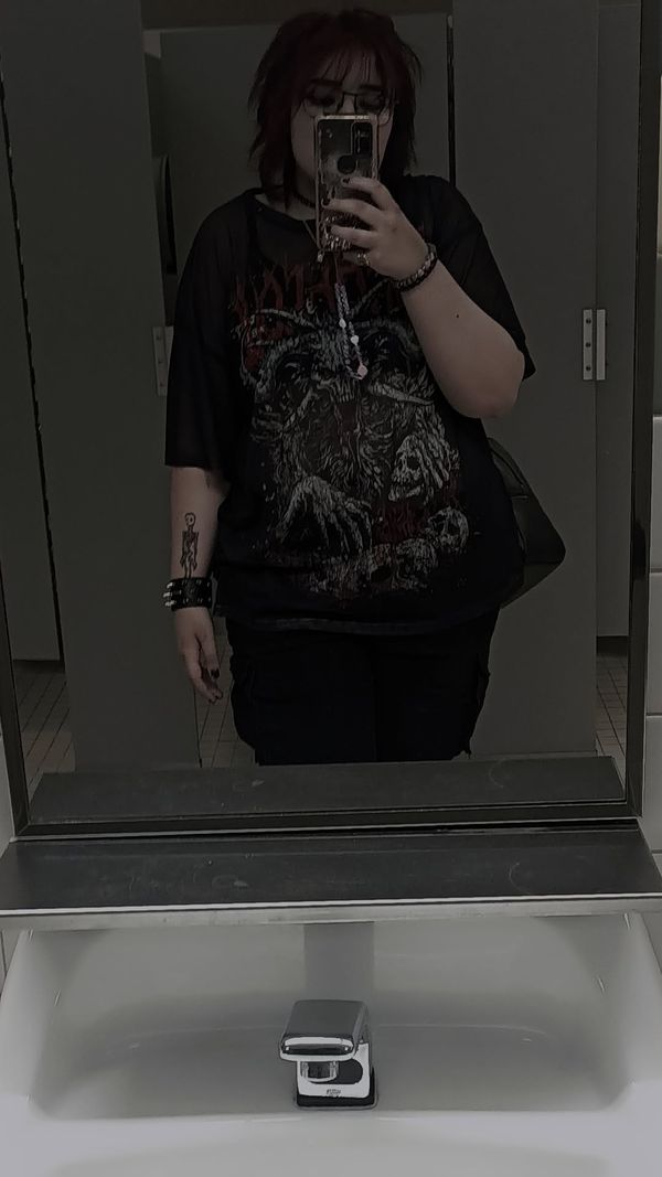 June Cutler Needs a Townhouse, $800/mo Max on iROOMit