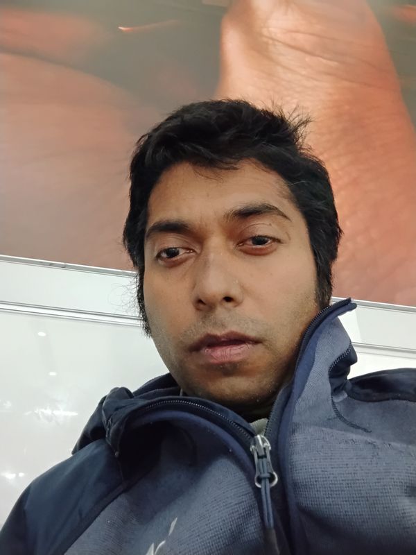 Munir Nadim Needs a House, $600/mo Max on iROOMit