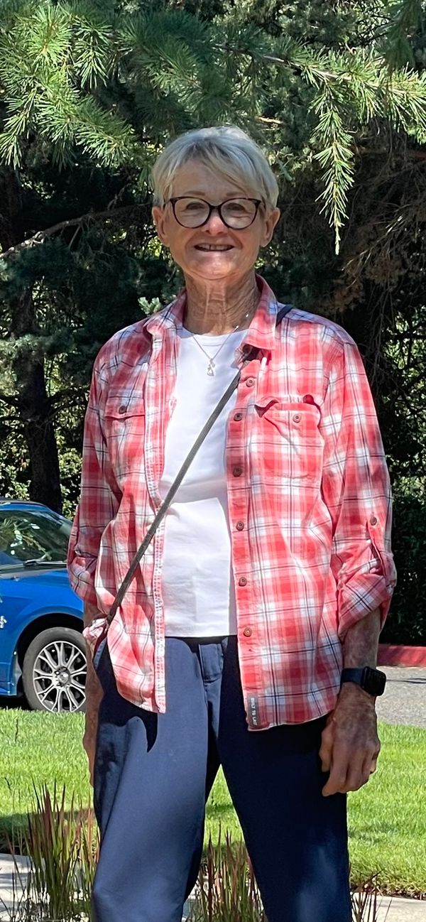 SHARON MILLER Needs a Room, $800/mo Max on iROOMit