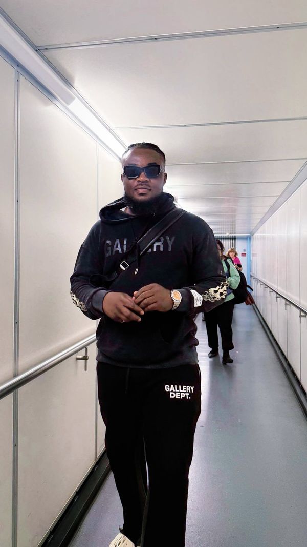 Benny Needs a Room, $600/mo Max on iROOMit