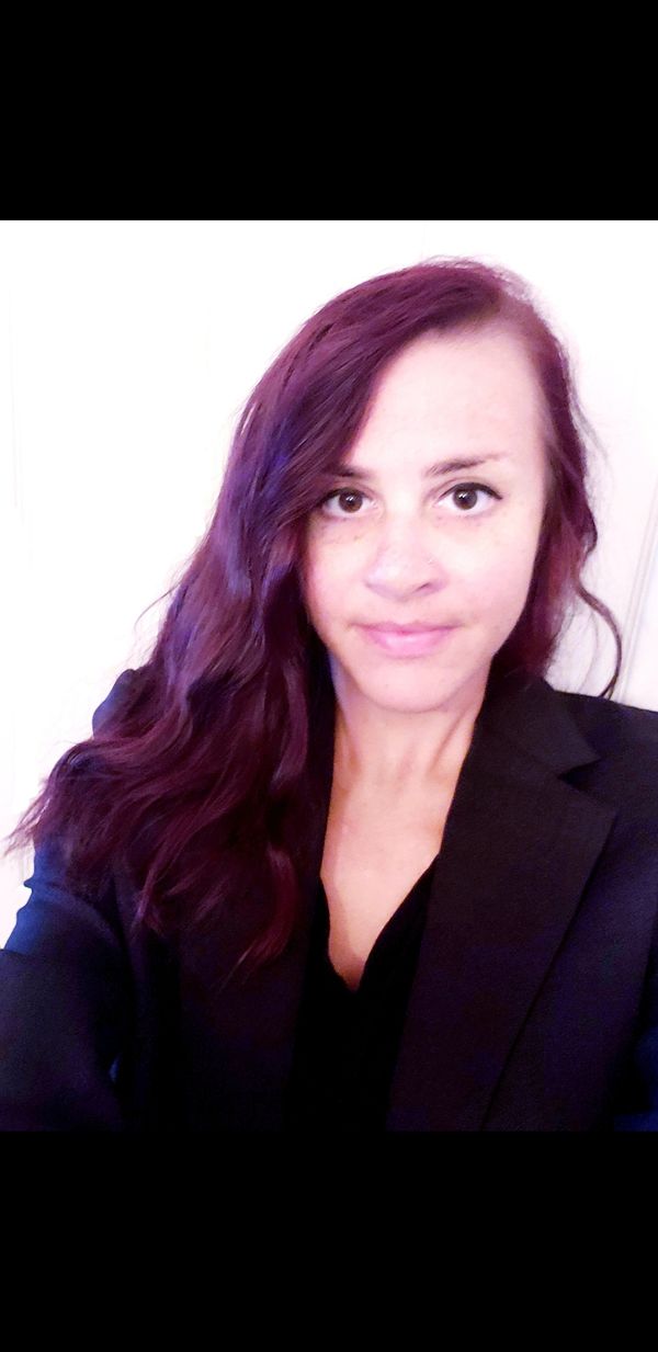 Tina Needs a Townhouse, $900/mo Max on iROOMit