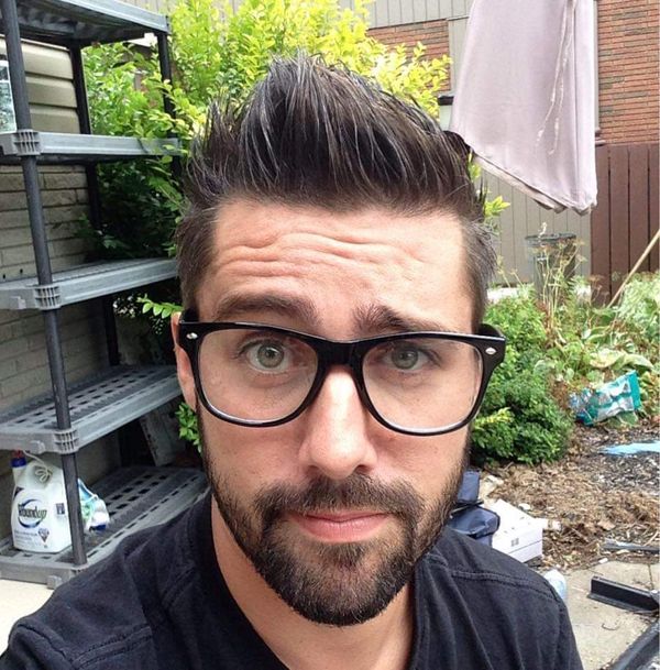 Shawn MacKinnon Needs a Place, $800/mo Max on iROOMit