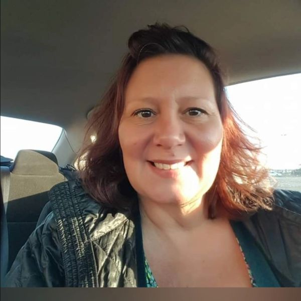 Karyn Garland Needs a Townhouse, $800/mo Max on iROOMit