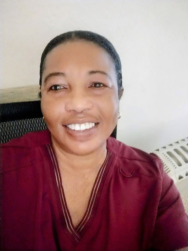Rita Needs a House, $1,000/mo Max on iROOMit