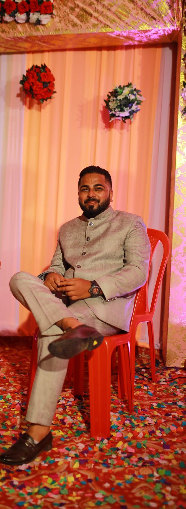 Sagar Avhad Needs a Condo, $700/mo Max on iROOMit